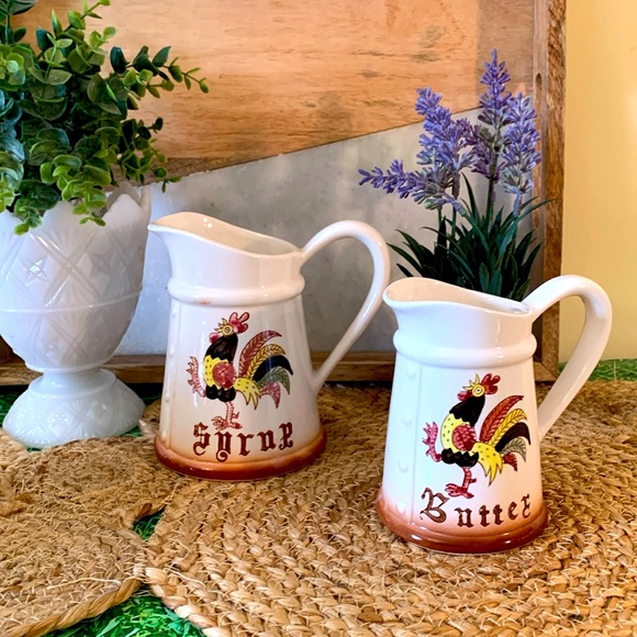 Kitchen | Vintage Rooster Syrup And Butter Pitcher Set Euc | Poshmark